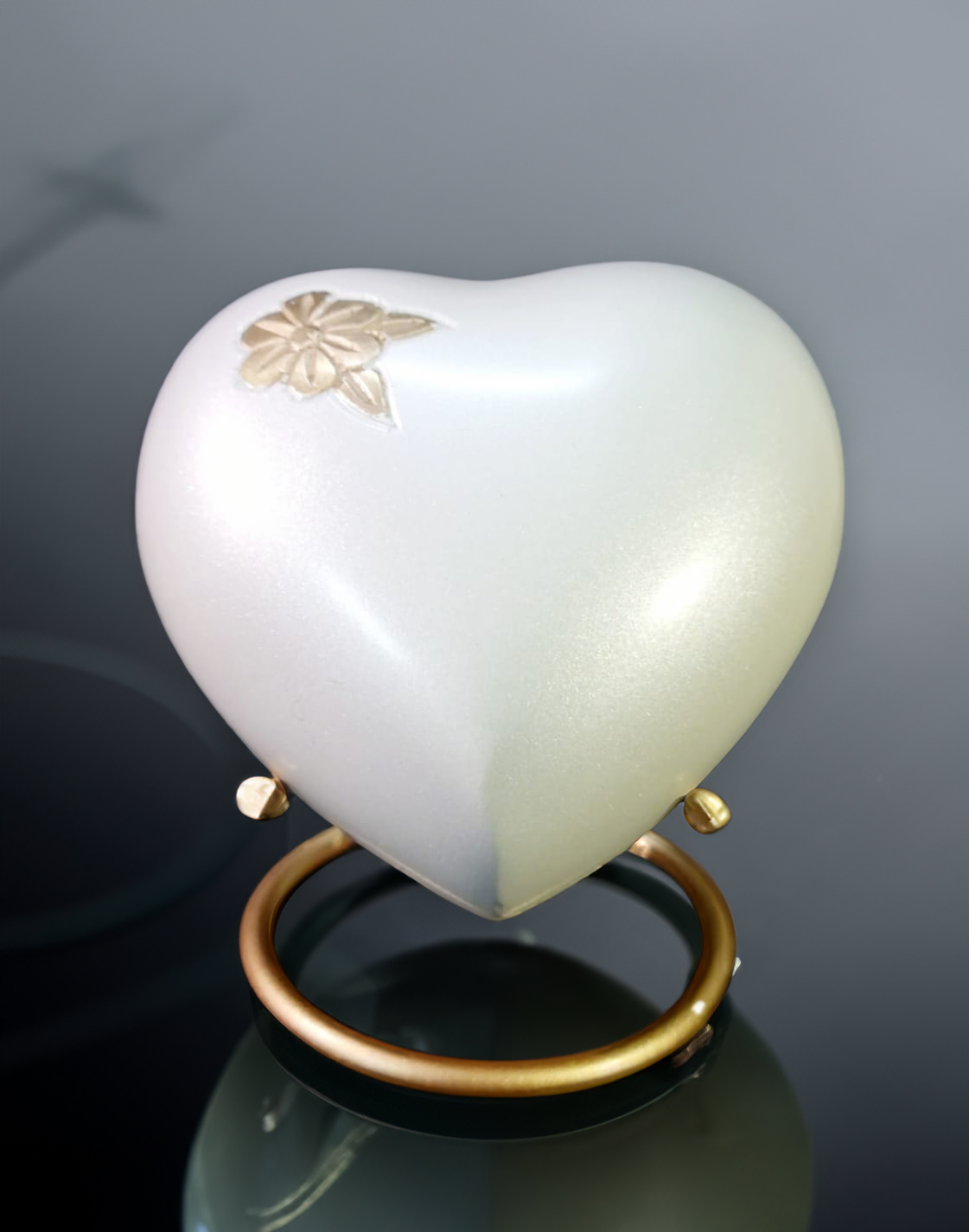 Nebesa Heart Keepsake Ashes Urn